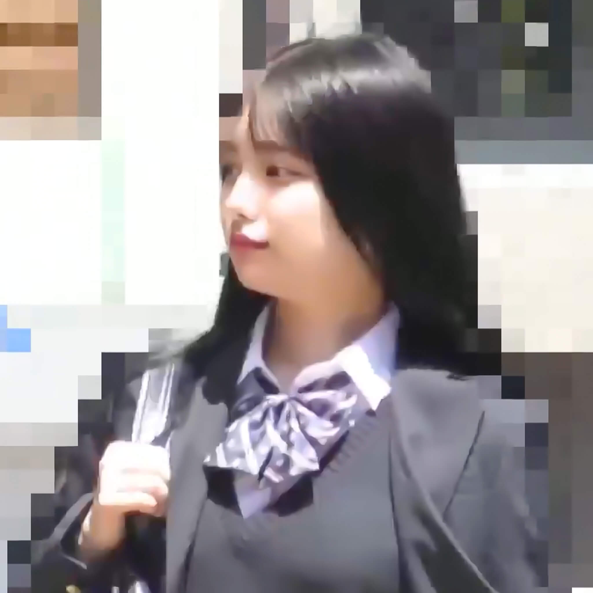 【紺ブレザー紺ベストちゃん037】静かな日常から始まる小さな冒険の記録｜y037 - ボイスAVI