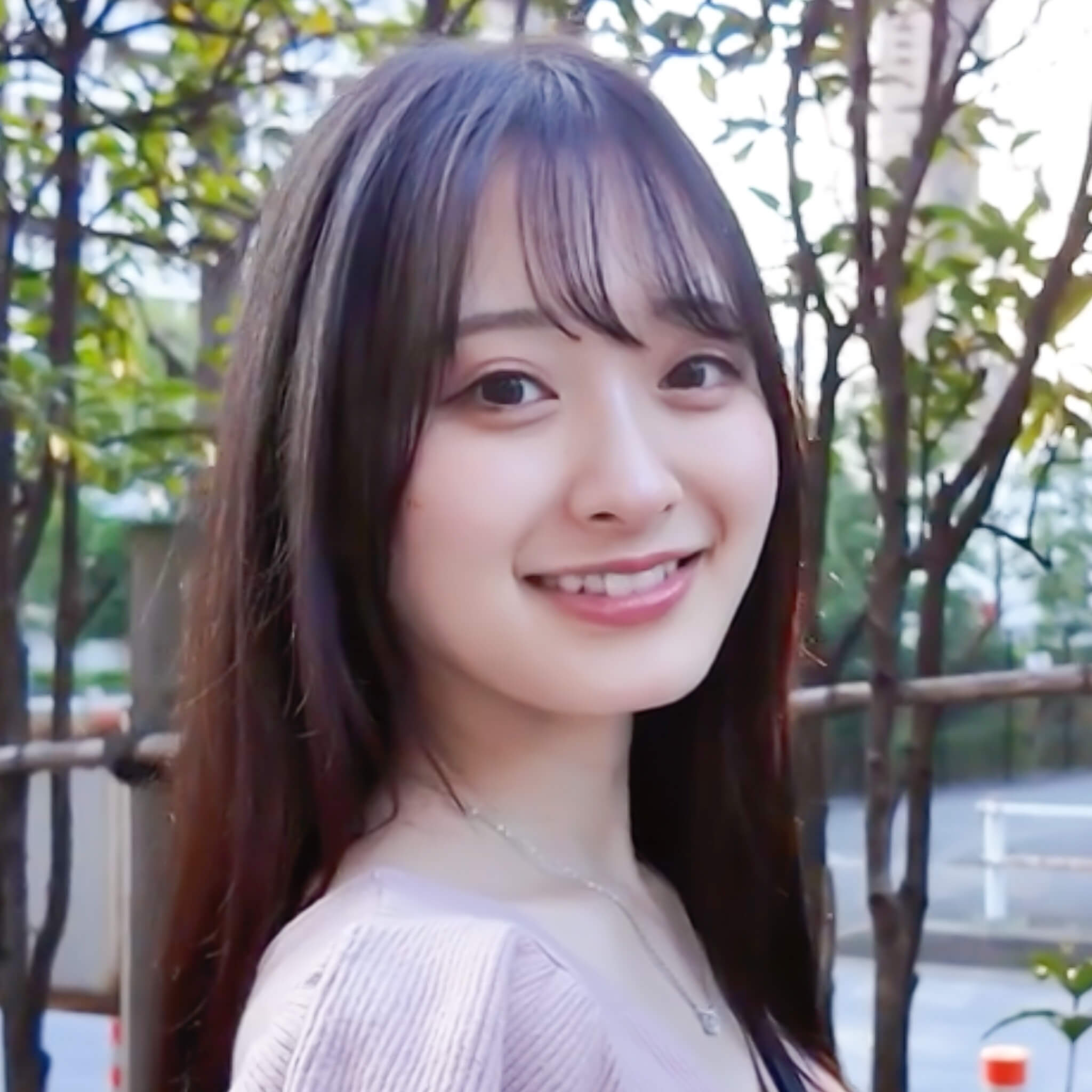 【かほちゃん】街角で出会った都会的な美人大学生の素顔｜mach007｜花守夏歩｜街角スナップ - ボイスAVI